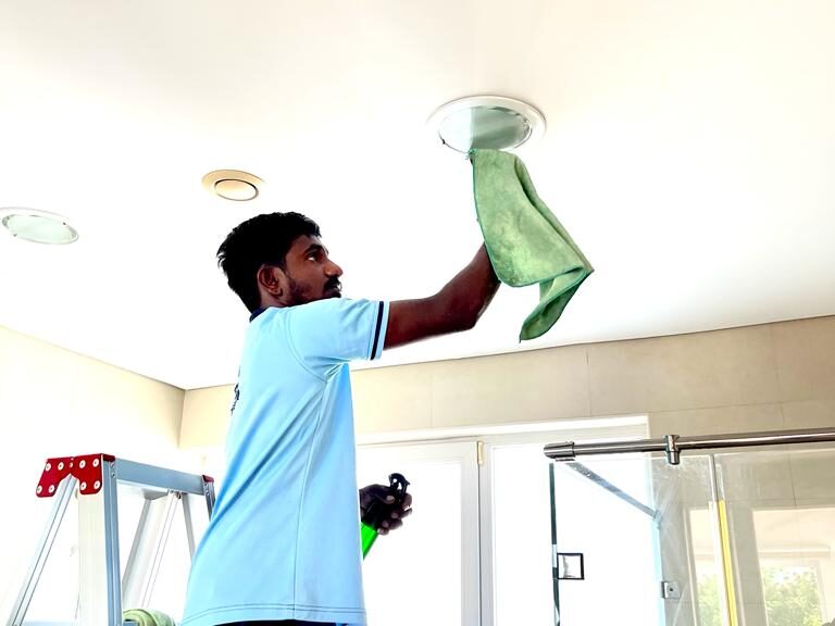 Deep Cleaning – Master Cleaners